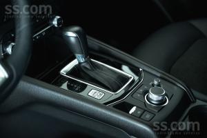 Pelēks Mazda CX-5 2023 Rīga, ar dzinēja tilpumu 2.50 L un nobraukumu 104 tūkst. km par 21990 €, foto 6 vietnē AUTOMOTO.COM.LV