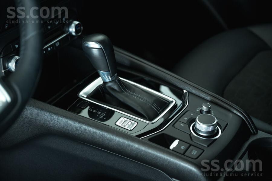 Pelēks Mazda CX-5 2023 Rīga, ar dzinēja tilpumu 2.50 L un nobraukumu 104 tūkst. km par 21990 €, foto 6 vietnē AUTOMOTO.COM.LV