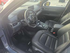 Grey Mazda CX-5 2024 in Kaunas, with an engine capacity of 2.00 L and mileage of 34 thousand km for 29900 €, photo 10 on AUTOMOTO.COM.LV