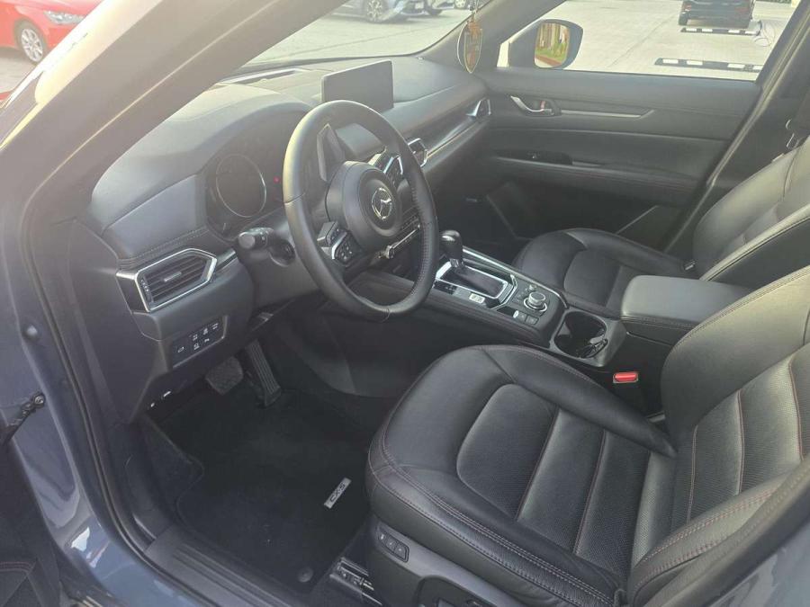 Grey Mazda CX-5 2024 in Kaunas, with an engine capacity of 2.00 L and mileage of 34 thousand km for 29900 €, photo 10 on AUTOMOTO.COM.LV