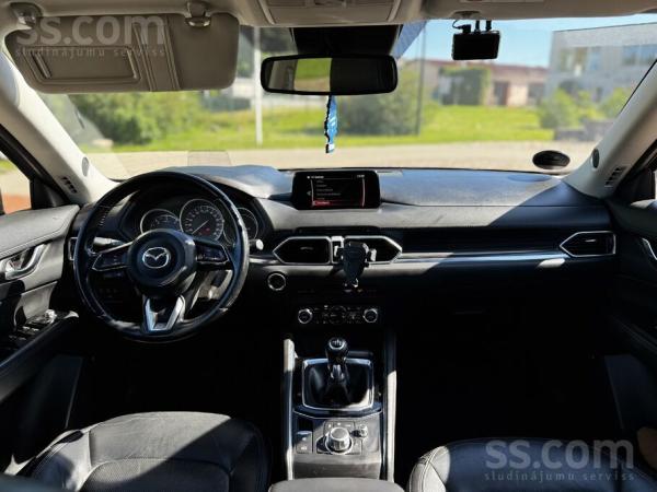 Pelēks Mazda CX-5 2018 Bauska, ar dzinēja tilpumu 2.20 L un nobraukumu 169 tūkst. km par 13490 €, foto 4 vietnē AUTOMOTO.COM.LV