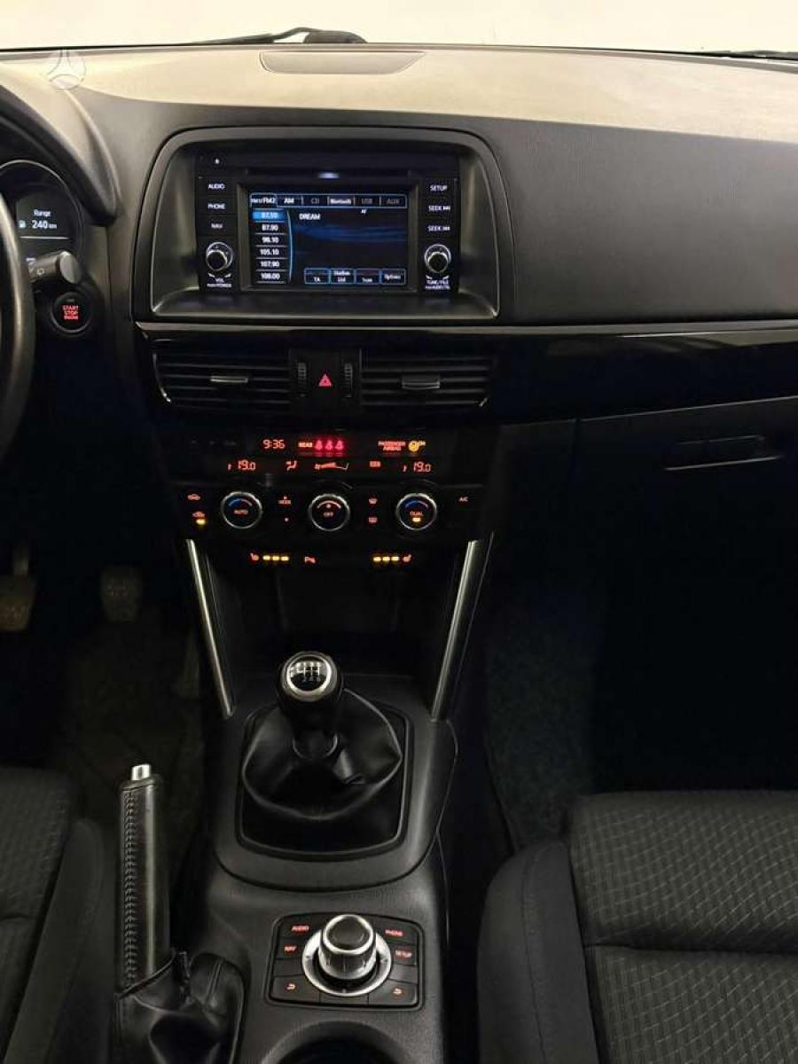 Grey Mazda CX-5 2012 in Marijampole, with an engine capacity of 2.20 L and mileage of 120 thousand km for 6999 €, photo 17 on AUTOMOTO.COM.LV