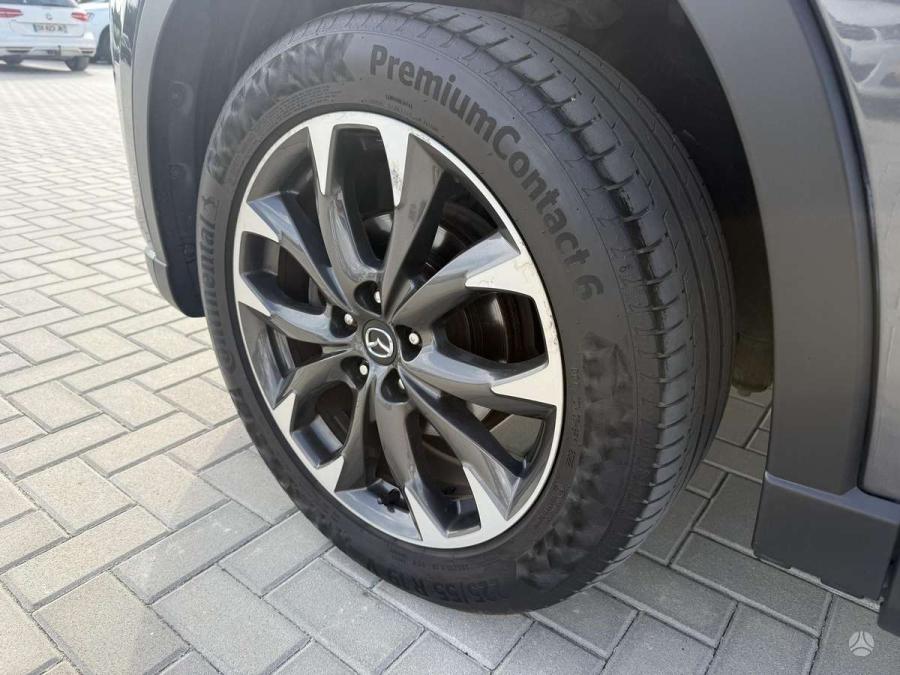 Pelēks Mazda CX-5 2015 Tauragė, ar dzinēja tilpumu 2.20 L un nobraukumu 250 tūkst. km par 8350 €, foto 9 vietnē AUTOMOTO.COM.LV