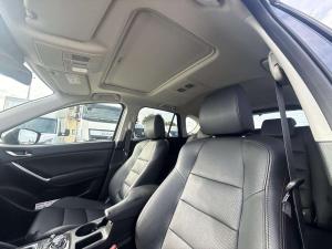 Pelēks Mazda CX-5 2015 Tauragė, ar dzinēja tilpumu 2.20 L un nobraukumu 250 tūkst. km par 8350 €, foto 18 vietnē AUTOMOTO.COM.LV