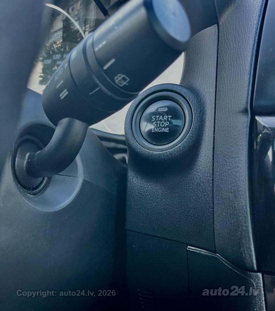 Grey Mazda CX-5 2013 in Parnu, with an engine capacity of 2.20 L and mileage of 173 thousand km for 8300 €, photo 42 on AUTOMOTO.COM.LV