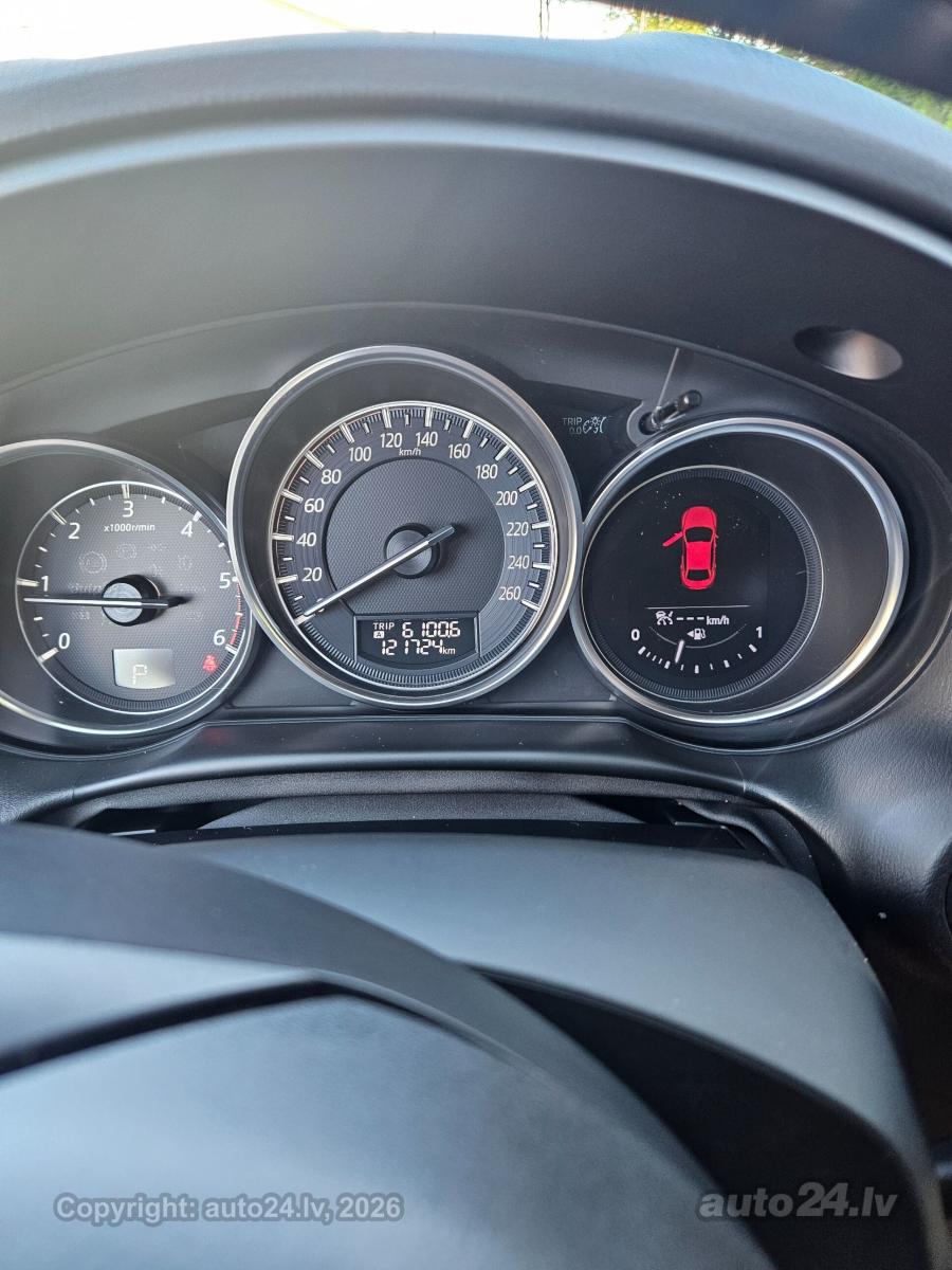 Pelēks Mazda CX-5 2015 Tartu, ar dzinēja tilpumu 2.20 L un nobraukumu 122 tūkst. km par 10500 €, foto 6 vietnē AUTOMOTO.COM.LV