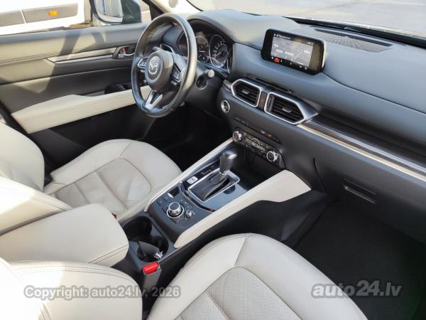 Pelēks Mazda CX-5 2017 Tartu, ar dzinēja tilpumu 2.50 L un nobraukumu 152 tūkst. km par 17990 €, foto 11 vietnē AUTOMOTO.COM.LV