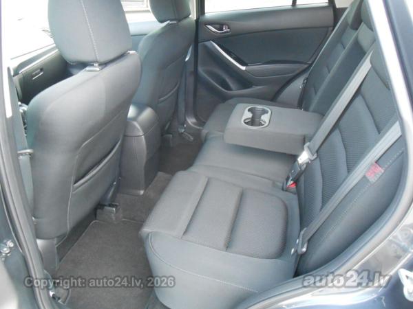 Pelēks Mazda CX-5 2017 Viljandi, ar dzinēja tilpumu 2.20 L un nobraukumu 191 tūkst. km par 11490 €, foto 11 vietnē AUTOMOTO.COM.LV