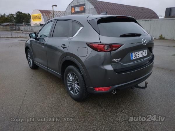 Grey Mazda CX-5 2017 in Tallinn, with an engine capacity of 2.20 L and mileage of 190 thousand km for 13800 €, photo 3 on AUTOMOTO.COM.LV