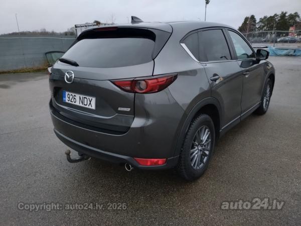 Grey Mazda CX-5 2017 in Tallinn, with an engine capacity of 2.20 L and mileage of 190 thousand km for 13800 €, photo 4 on AUTOMOTO.COM.LV