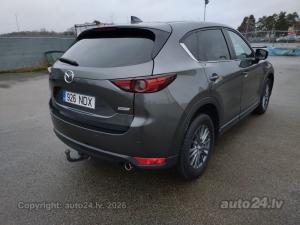 Pelēks Mazda CX-5 2017 Tallina, ar dzinēja tilpumu 2.20 L un nobraukumu 190 tūkst. km par 13800 €, foto 5 vietnē AUTOMOTO.COM.LV