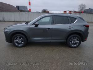 Pelēks Mazda CX-5 2017 Tallina, ar dzinēja tilpumu 2.20 L un nobraukumu 190 tūkst. km par 13800 €, foto 6 vietnē AUTOMOTO.COM.LV