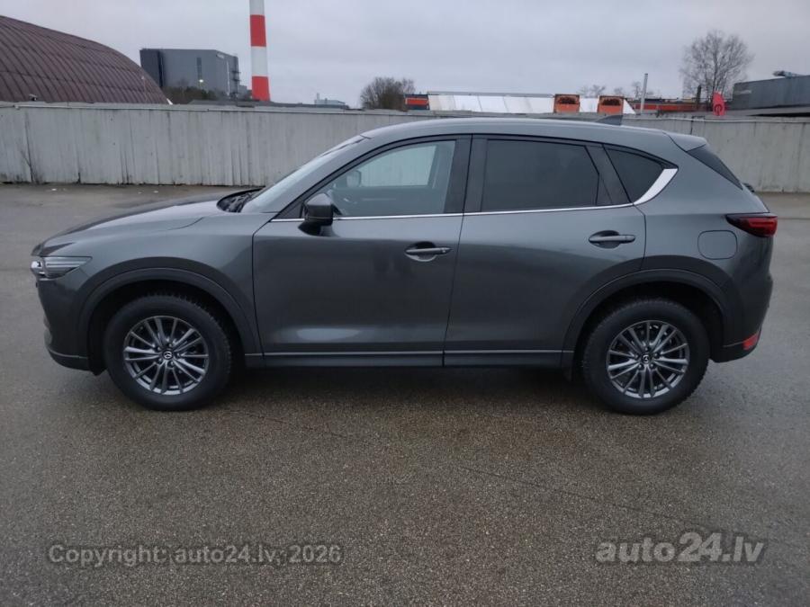 Pelēks Mazda CX-5 2017 Tallina, ar dzinēja tilpumu 2.20 L un nobraukumu 190 tūkst. km par 13800 €, foto 6 vietnē AUTOMOTO.COM.LV