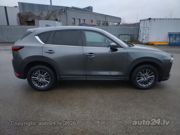 Grey Mazda CX-5 2017 in Tallinn, with an engine capacity of 2.20 L and mileage of 190 thousand km for 13800 €, photo 6 on AUTOMOTO.COM.LV