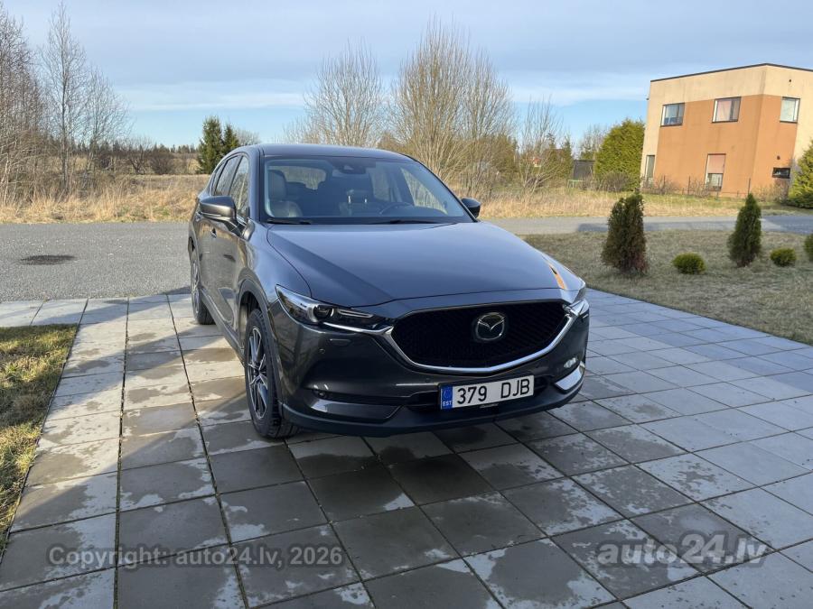 Grey Mazda CX-5 2017 in Tallinn, with an engine capacity of 2.20 L and mileage of 185 thousand km for 15000 €, photo 7 on AUTOMOTO.COM.LV