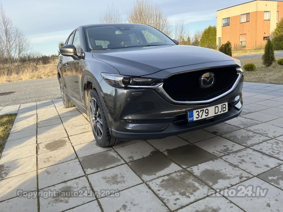 Grey Mazda CX-5 2017 in Tallinn, with an engine capacity of 2.20 L and mileage of 185 thousand km for 15000 €, photo 8 on AUTOMOTO.COM.LV