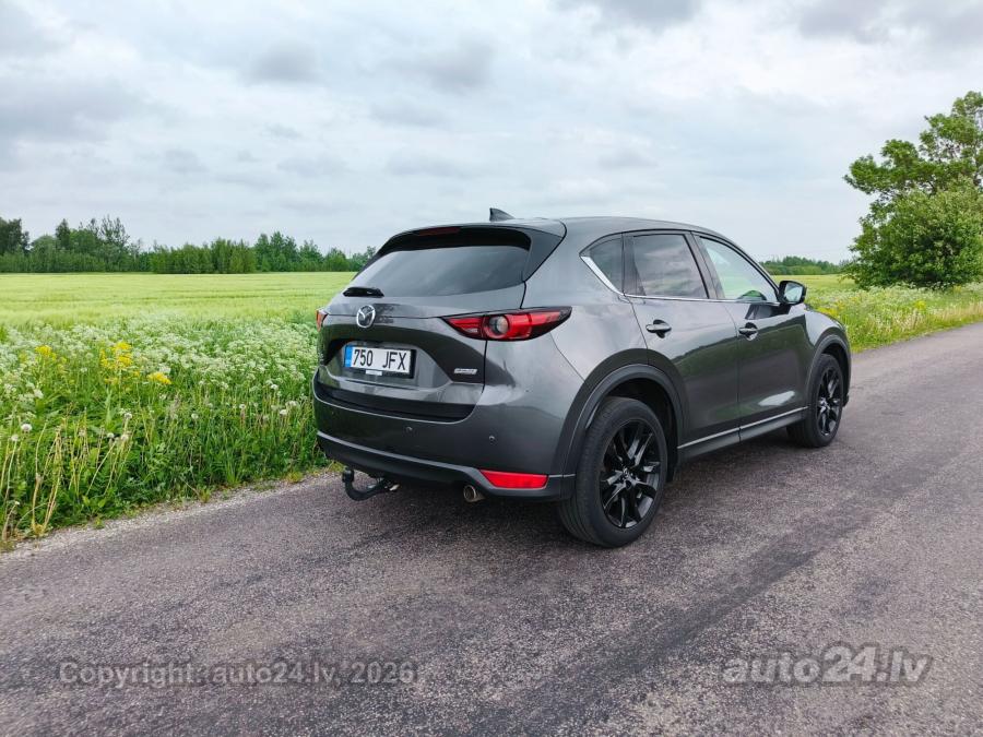 Grey Mazda CX-5 2017 in Rakvere, with an engine capacity of 2.20 L and mileage of 220 thousand km for 12900 €, photo 5 on AUTOMOTO.COM.LV