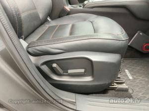 Grey Mazda CX-5 2017 in Rakvere, with an engine capacity of 2.20 L and mileage of 220 thousand km for 12900 €, photo 15 on AUTOMOTO.COM.LV