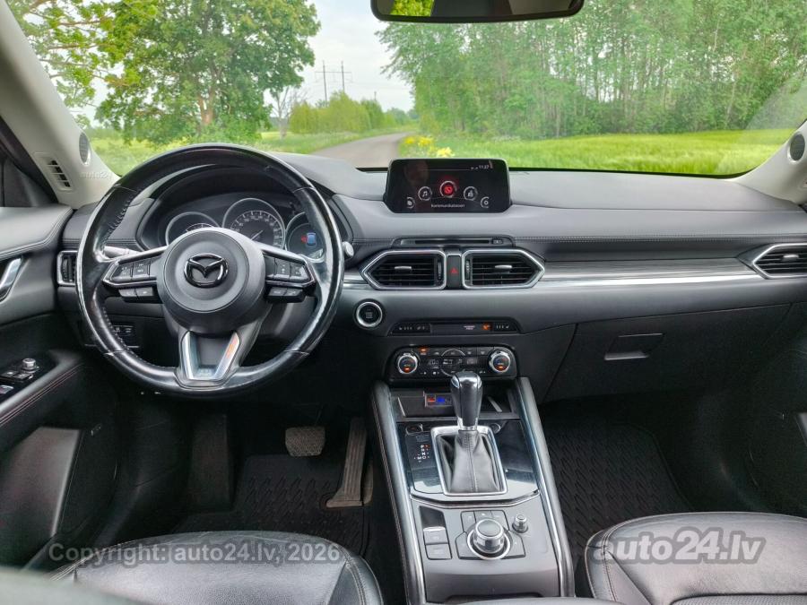 Grey Mazda CX-5 2017 in Rakvere, with an engine capacity of 2.20 L and mileage of 220 thousand km for 12900 €, photo 29 on AUTOMOTO.COM.LV