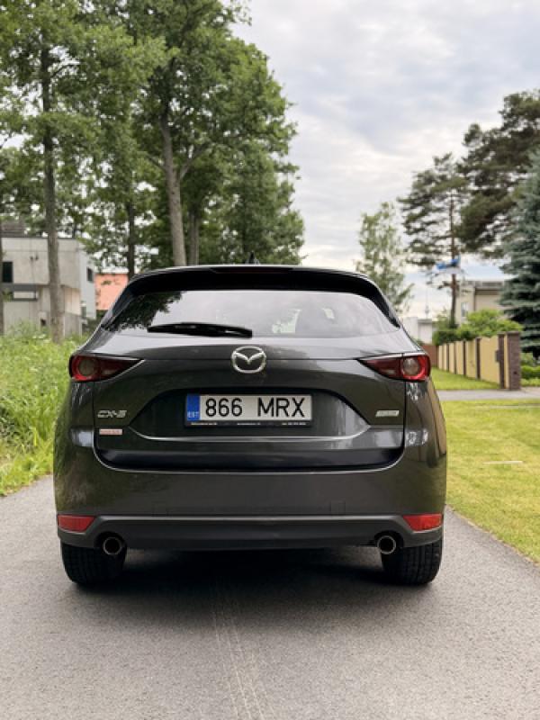 Grey Mazda CX-5 2018 in Tallinn, with an engine capacity of 0.12 L and mileage of 130 thousand km for 16499 €, photo 7 on AUTOMOTO.COM.LV