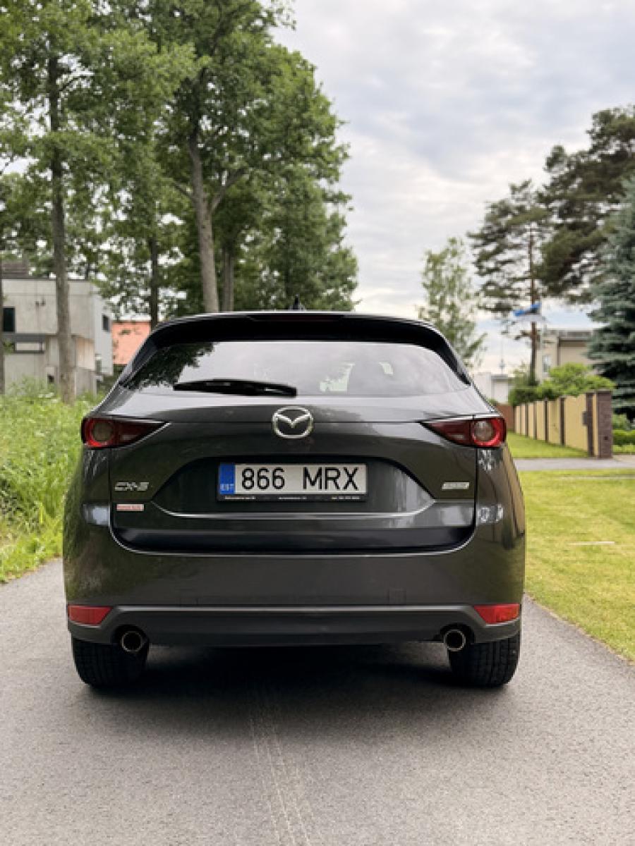 Pelēks Mazda CX-5 2018 Tallina, ar dzinēja tilpumu 0.12 L un nobraukumu 130 tūkst. km par 16499 €, foto 8 vietnē AUTOMOTO.COM.LV