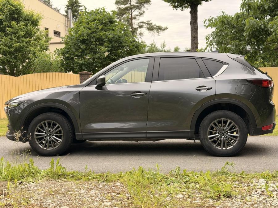 Pelēks Mazda CX-5 2018 Tallina, ar dzinēja tilpumu 0.12 L un nobraukumu 130 tūkst. km par 16499 €, foto 21 vietnē AUTOMOTO.COM.LV