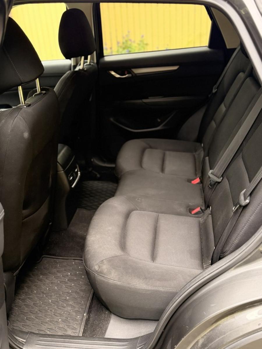 Pelēks Mazda CX-5 2018 Tallina, ar dzinēja tilpumu 0.12 L un nobraukumu 130 tūkst. km par 16499 €, foto 26 vietnē AUTOMOTO.COM.LV