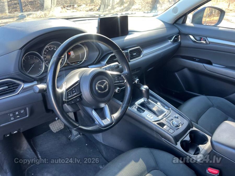 Grey Mazda CX-5 2020 in Tallinn, with an engine capacity of 2.00 L and mileage of 90 thousand km for 21900 €, photo 11 on AUTOMOTO.COM.LV