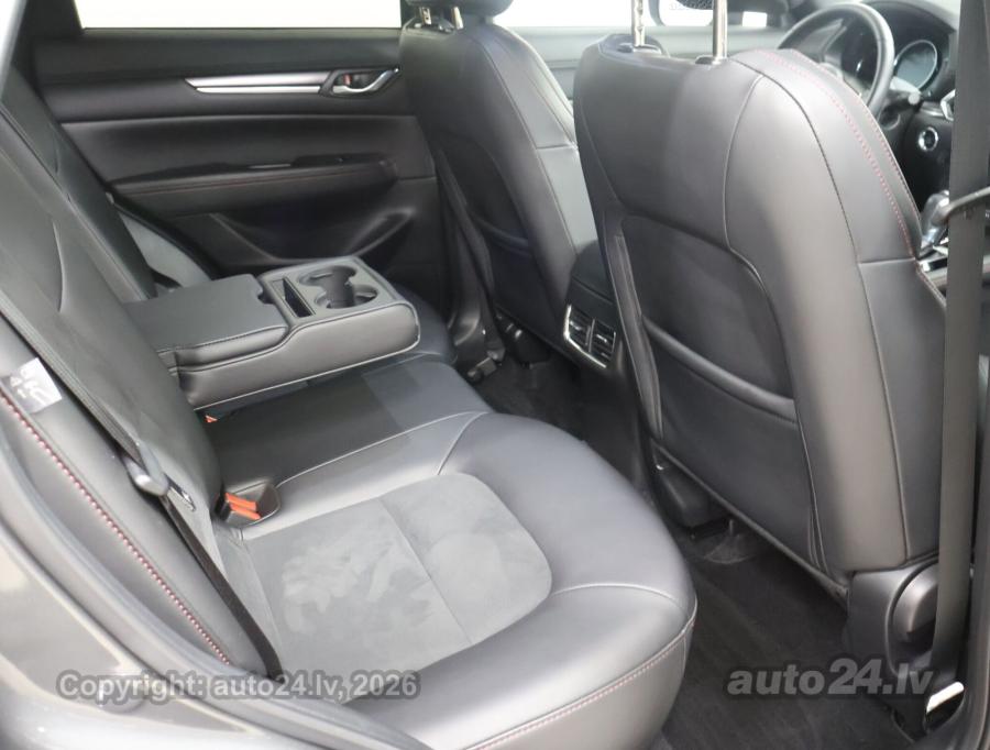 Pelēks Mazda CX-5 2023 Tallina, ar dzinēja tilpumu 2.00 L un nobraukumu 32 tūkst. km par 27900 €, foto 9 vietnē AUTOMOTO.COM.LV