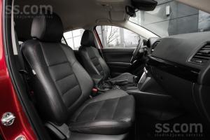Sarkans Mazda CX-5 2012 Jelgava, ar dzinēja tilpumu 2.00 L un nobraukumu 226 tūkst. km par 6550 €, foto 14 vietnē AUTOMOTO.COM.LV