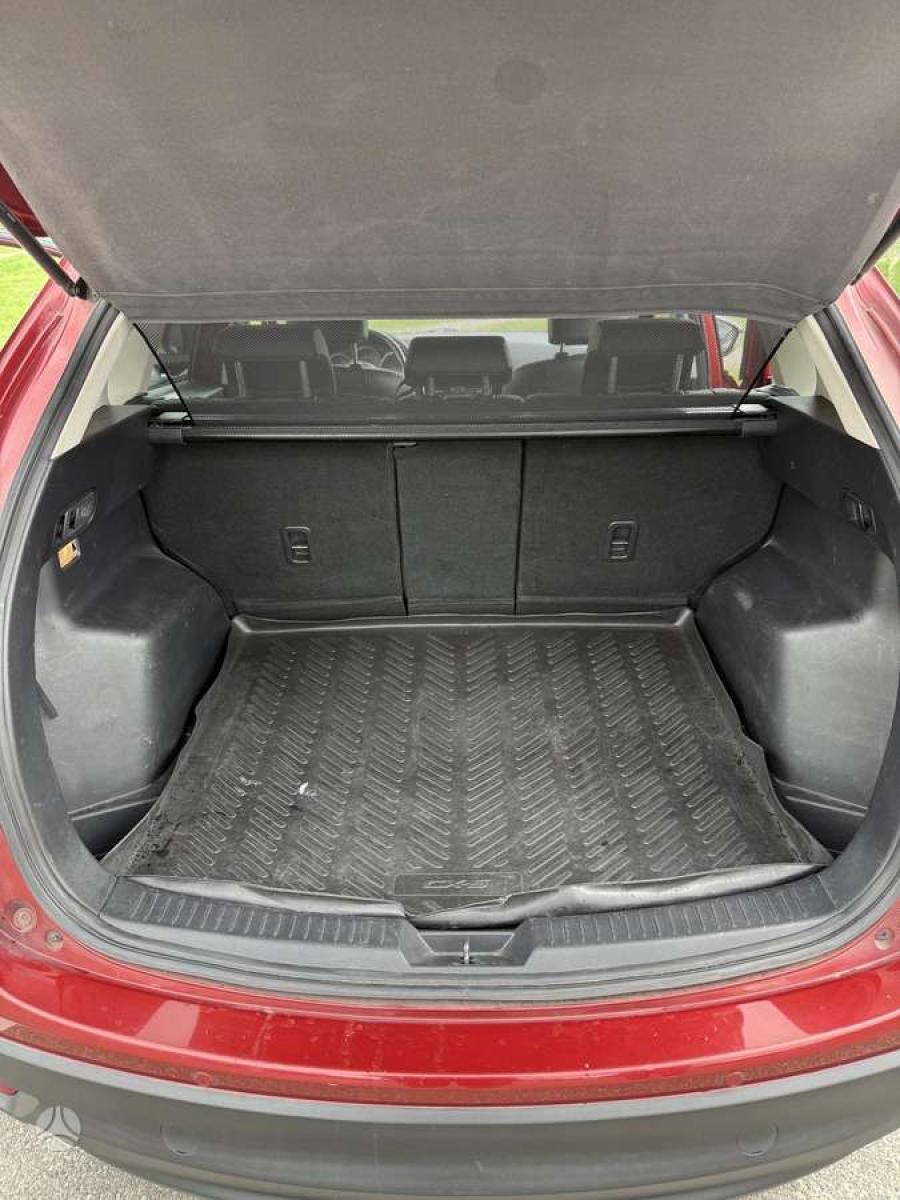 Sarkans Mazda CX-5 2012 Viļņa, ar dzinēja tilpumu 2.19 L un nobraukumu 226 tūkst. km par 6000 €, foto 18 vietnē AUTOMOTO.COM.LV