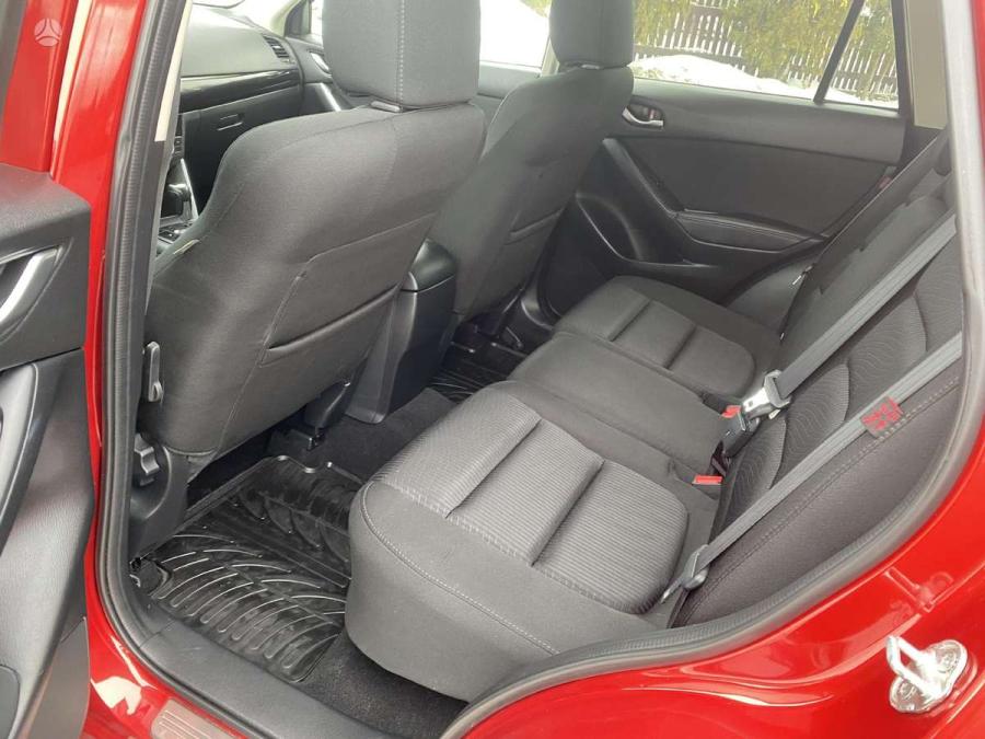 Red Mazda CX-5 2013 in Taurage, with an engine capacity of 2.19 L and mileage of 189 thousand km for 6800 €, photo 13 on AUTOMOTO.COM.LV