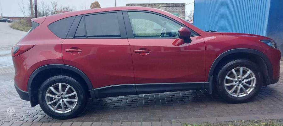Red Mazda CX-5 2013 in Telschi, with an engine capacity of 2.20 L and mileage of 262 thousand km for 6300 €, photo 4 on AUTOMOTO.COM.LV