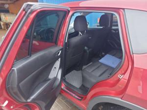 Red Mazda CX-5 2013 in Telschi, with an engine capacity of 2.20 L and mileage of 262 thousand km for 6300 €, photo 14 on AUTOMOTO.COM.LV