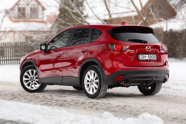 Sarkans Mazda CX-5 2014 Jelgava, ar dzinēja tilpumu 2.20 L un nobraukumu 246 tūkst. km par 9900 €, foto 4 vietnē AUTOMOTO.COM.LV