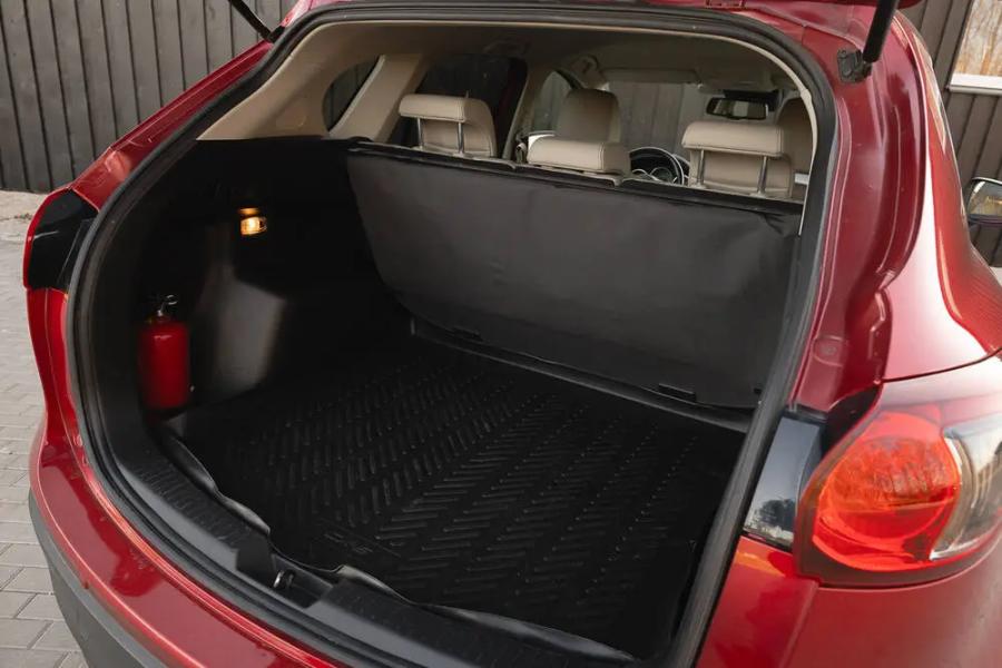 Sarkans Mazda CX-5 2014 Jelgava, ar dzinēja tilpumu 2.20 L un nobraukumu 246 tūkst. km par 8900 €, foto 18 vietnē AUTOMOTO.COM.LV