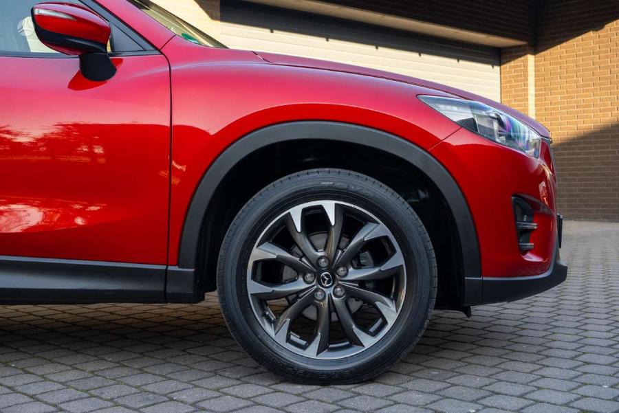 Red Mazda CX-5 2015 in Marijampole, with an engine capacity of 2.19 L and mileage of 222 thousand km for 10350 €, photo 6 on AUTOMOTO.COM.LV