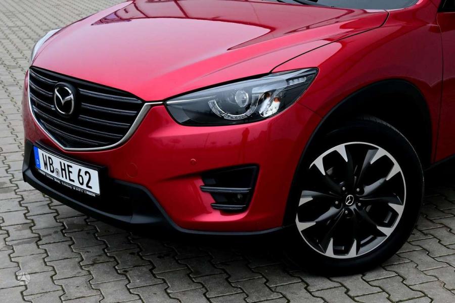 Red Mazda CX-5 2015 in Kretinga, with an engine capacity of 2.19 L and mileage of 261 thousand km for 9999 €, photo 4 on AUTOMOTO.COM.LV