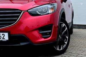 Red Mazda CX-5 2015 in Kretinga, with an engine capacity of 2.19 L and mileage of 261 thousand km for 9999 €, photo 5 on AUTOMOTO.COM.LV