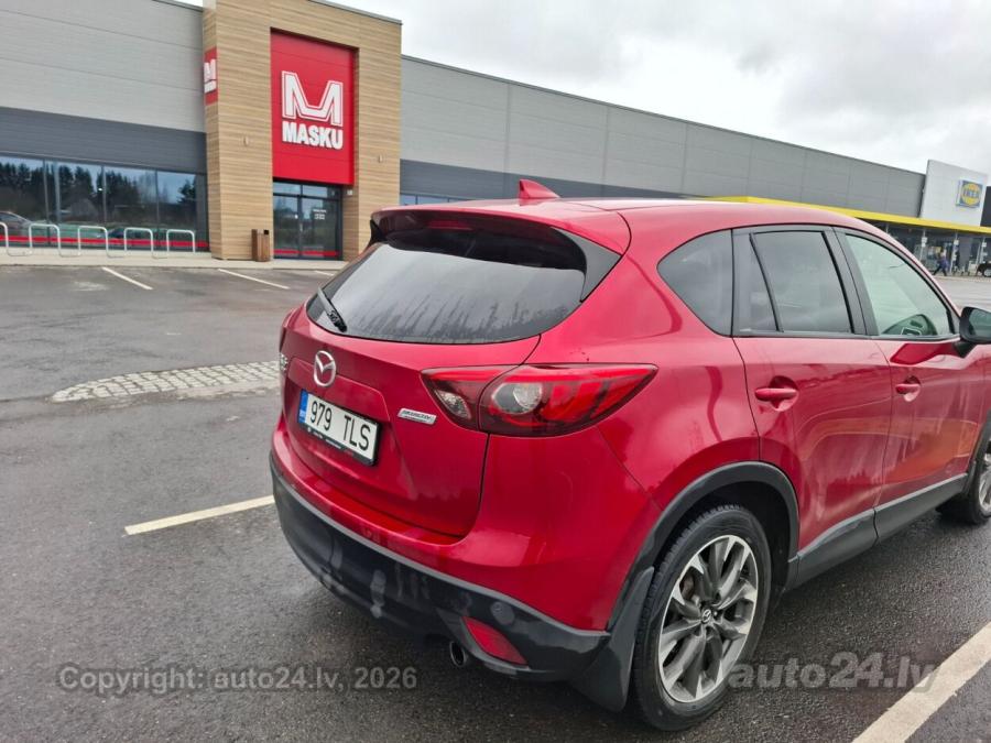 Sarkans Mazda CX-5 2015 Tallina, ar dzinēja tilpumu 2.10 L un nobraukumu 95 tūkst. km par 16800 €, foto 5 vietnē AUTOMOTO.COM.LV