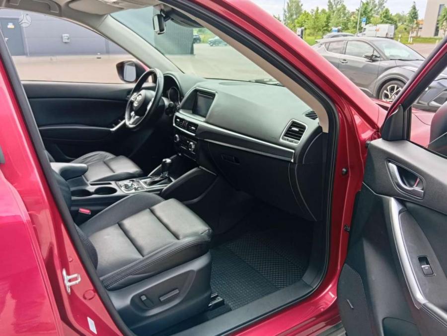 Red Mazda CX-5 2015 in Siauliai, with an engine capacity of 2.20 L and mileage of 194 thousand km for 12400 €, photo 25 on AUTOMOTO.COM.LV