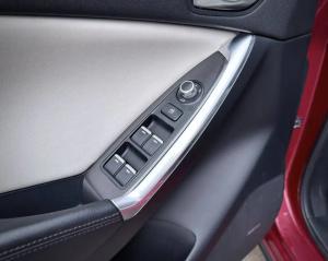 Red Mazda CX-5 2015 in Riga, with an engine capacity of 2.20 L and mileage of 243 thousand km for 8990 €, photo 10 on AUTOMOTO.COM.LV