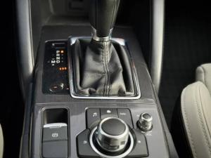 Red Mazda CX-5 2015 in Riga, with an engine capacity of 2.20 L and mileage of 243 thousand km for 8990 €, photo 21 on AUTOMOTO.COM.LV