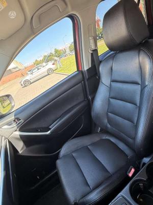 Red Mazda CX-5 2015 in Klaipeda, with an engine capacity of 2.19 L and mileage of 201 thousand km for 9200 €, photo 13 on AUTOMOTO.COM.LV