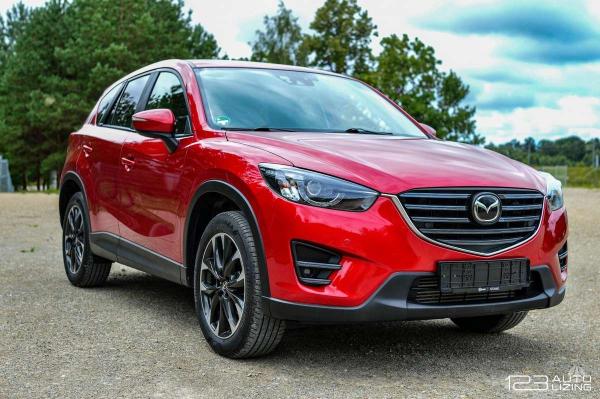 Sarkans Mazda CX-5 2015 Kretinga, ar dzinēja tilpumu 2.20 L un nobraukumu 193 tūkst. km par 9950 €, foto 4 vietnē AUTOMOTO.COM.LV