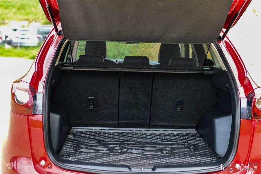 Red Mazda CX-5 2015 in Kretinga, with an engine capacity of 2.20 L and mileage of 193 thousand km for 9950 €, photo 10 on AUTOMOTO.COM.LV