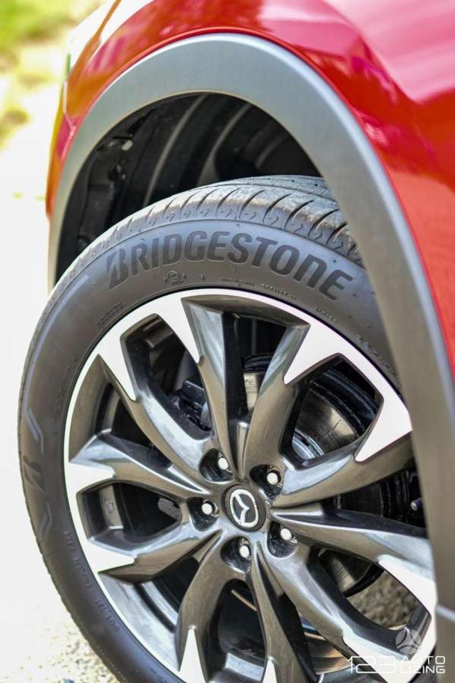 Red Mazda CX-5 2015 in Kretinga, with an engine capacity of 2.20 L and mileage of 193 thousand km for 9950 €, photo 23 on AUTOMOTO.COM.LV