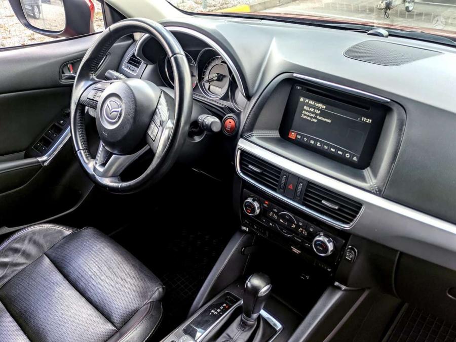 Sarkans Mazda CX-5 2015 Kretinga, ar dzinēja tilpumu 2.19 L un nobraukumu 199 tūkst. km par 8600 €, foto 18 vietnē AUTOMOTO.COM.LV