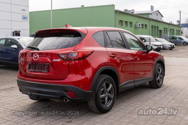 Red Mazda CX-5 2016 in Tallinn, with an engine capacity of 2.20 L and mileage of 168 thousand km for 10900 €, photo 5 on AUTOMOTO.COM.LV