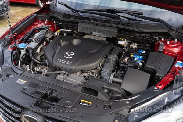 Red Mazda CX-5 2016 in Tallinn, with an engine capacity of 2.20 L and mileage of 168 thousand km for 10900 €, photo 9 on AUTOMOTO.COM.LV